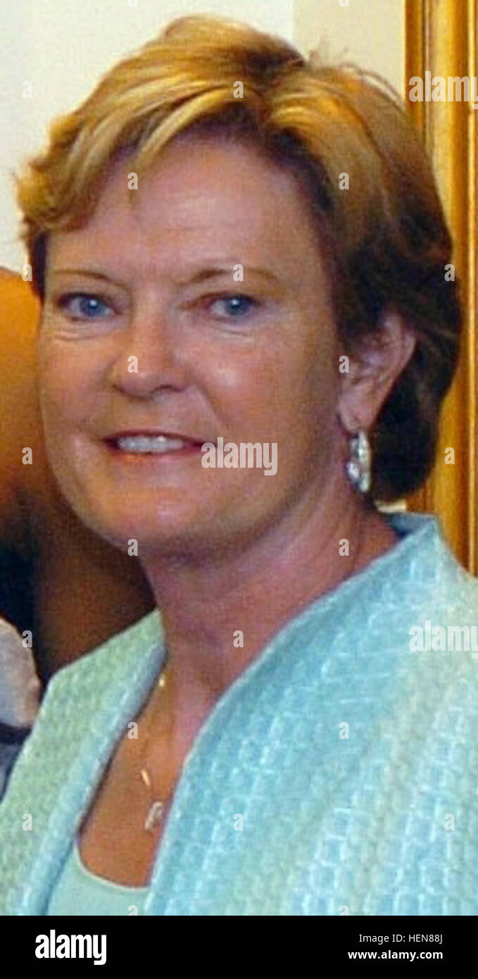 Pat summitt hi-res stock photography and images - Alamy