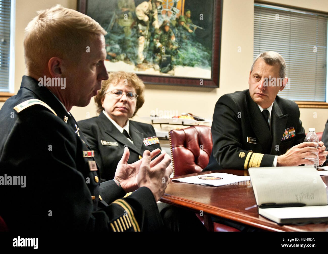 Lcdr michael kinzer hi-res stock photography and images - Alamy