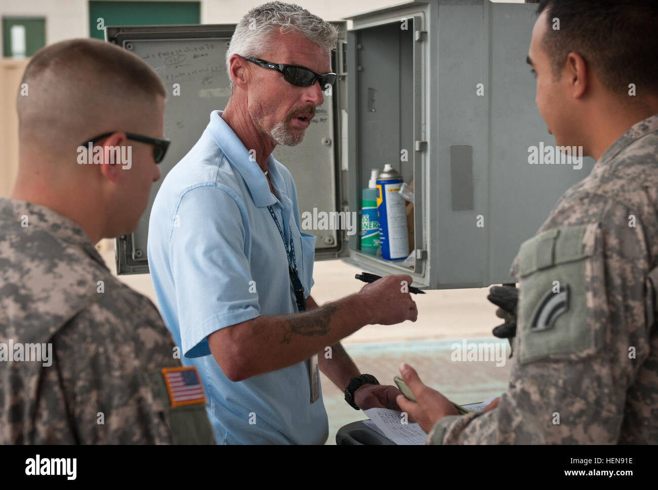 Military departure photography hi-res stock photography and images - Alamy