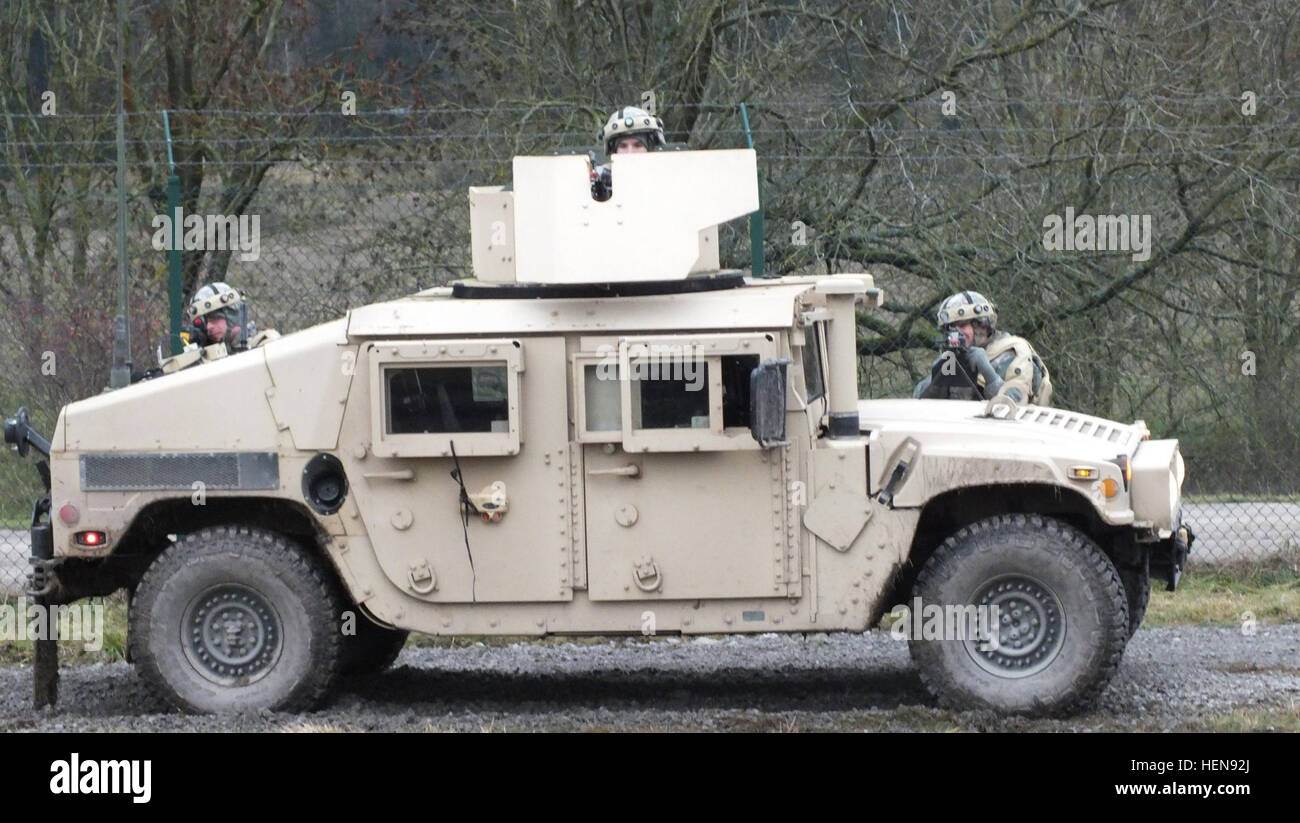 527th military police company hi-res stock photography and images - Alamy