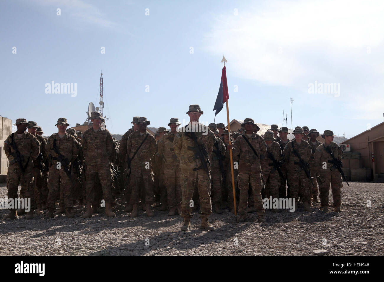 U. S. soldiers with Headquarters and Headquarters Company, 3rd Brigade ...