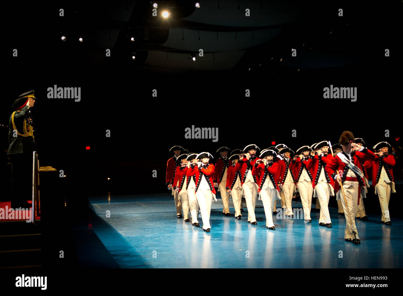 U.S. Army Soldiers from the 3rd Infantry Regiment "Old Guard ...