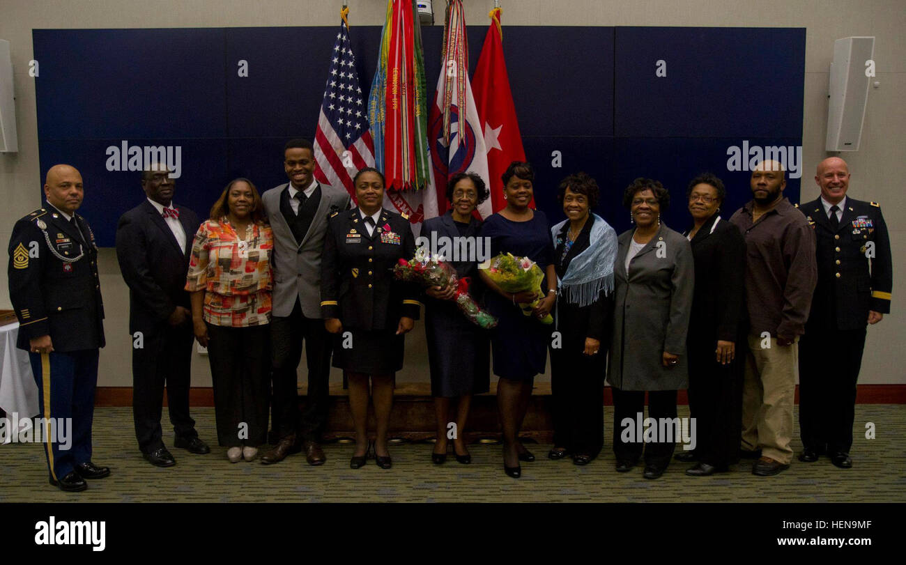 Chief warrant officer four deborah hi-res stock photography and images ...