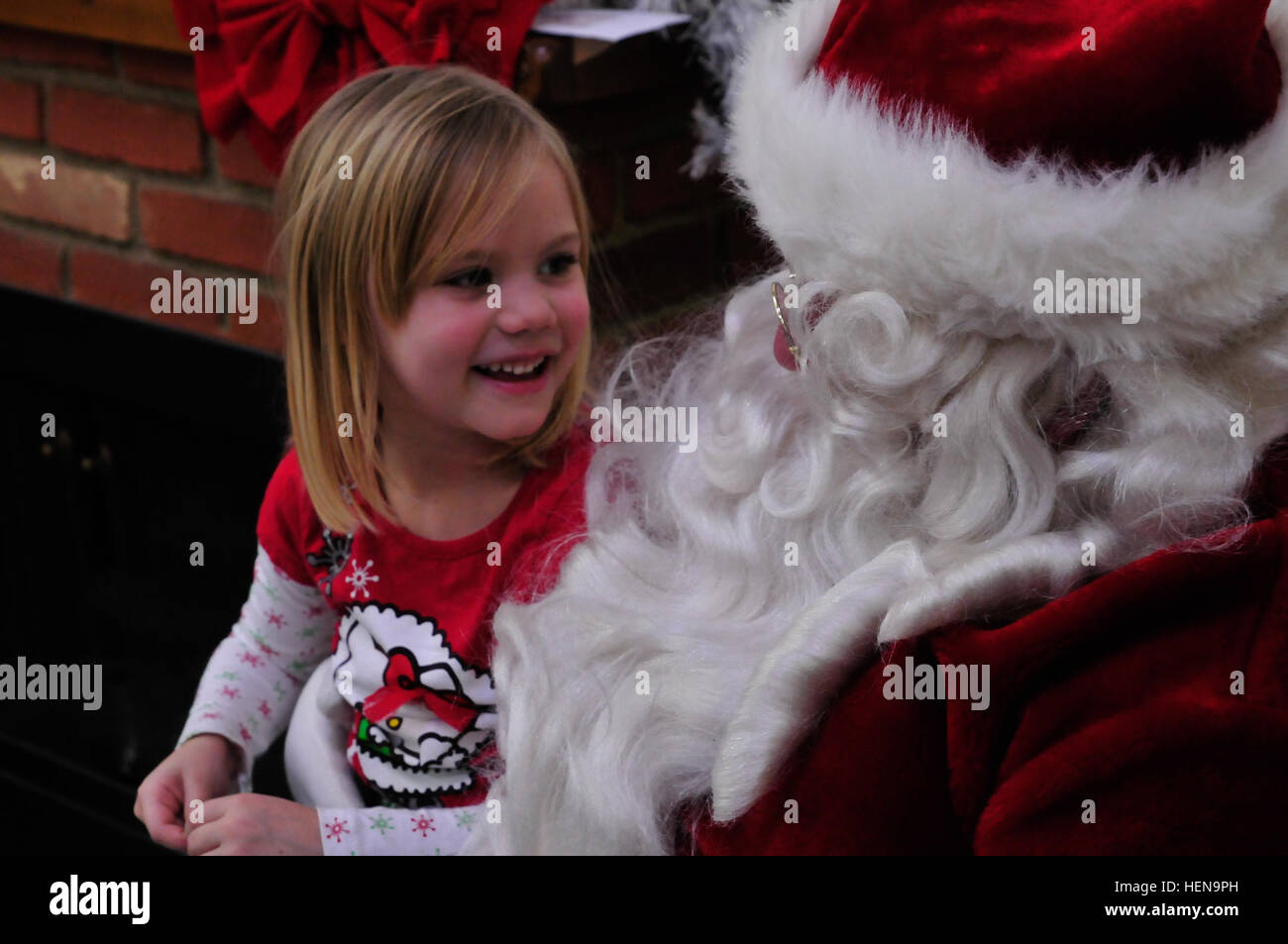 Madelynn Schultz, 4, daughter of Air Force Senior Airman Phillip ...
