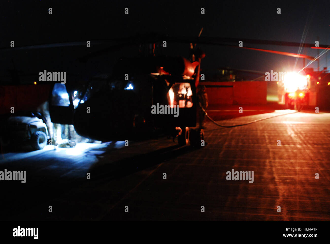 A UH-60M flight crew from C Company "Warlords", 2nd Battalion (Assault ...