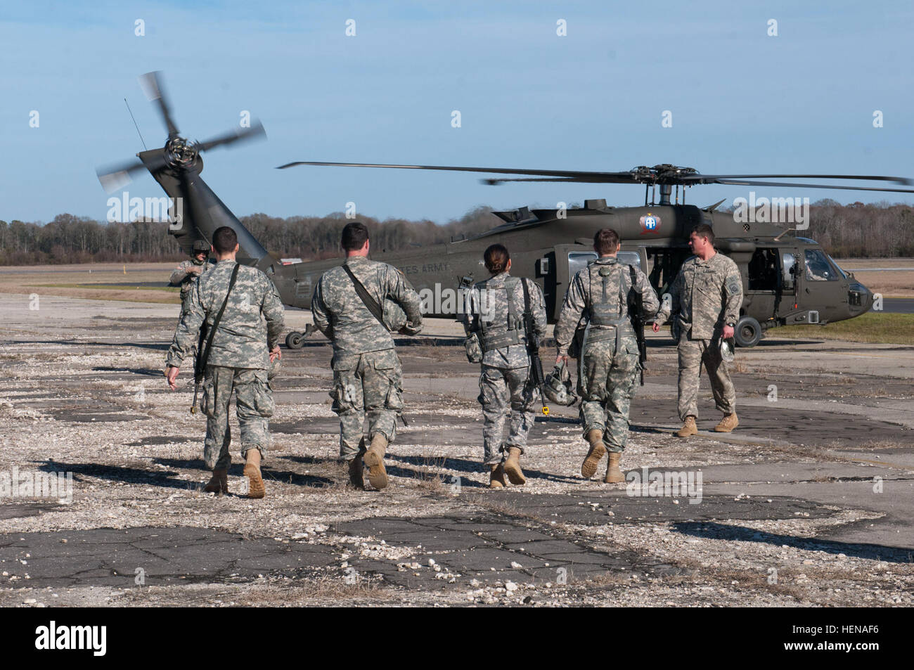 Troopers with 2nd Aviation Assault Battalion, 82nd Combat Aviation ...