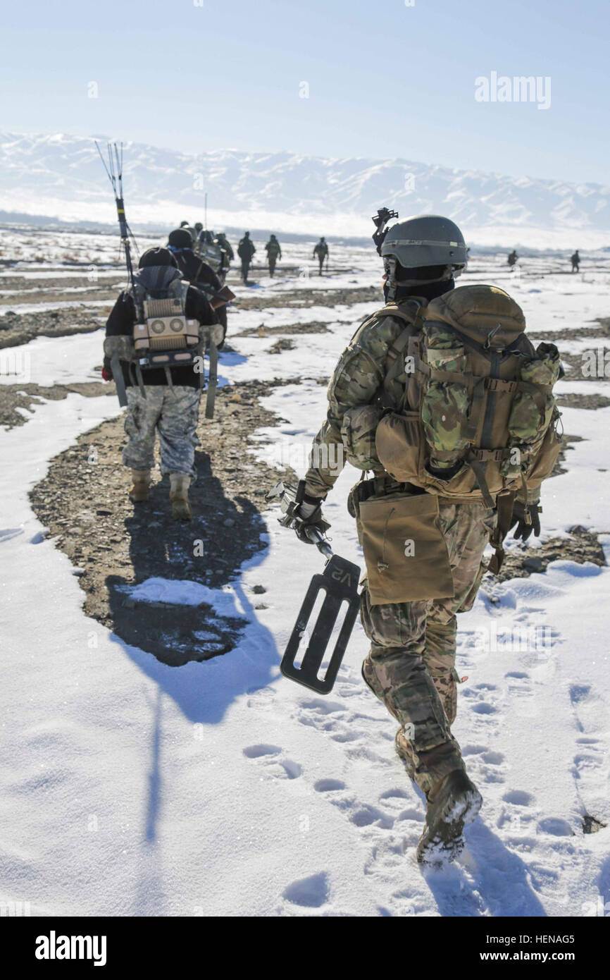 A U.S. Special Forces soldier with Combined Joint Special Operations ...