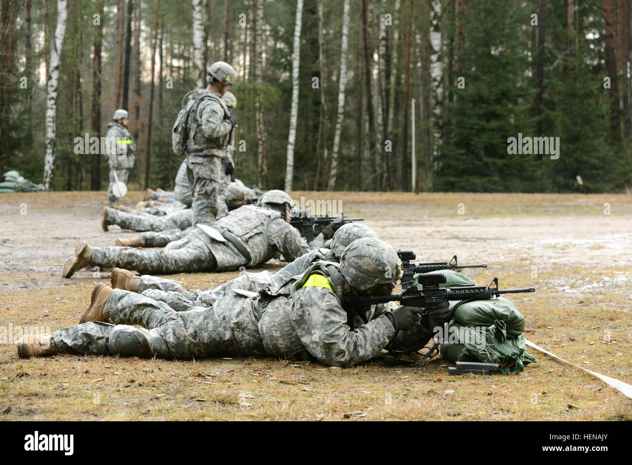 U.S. Soldiers, assigned to the 615th Military Police (MP) Company, 18th ...