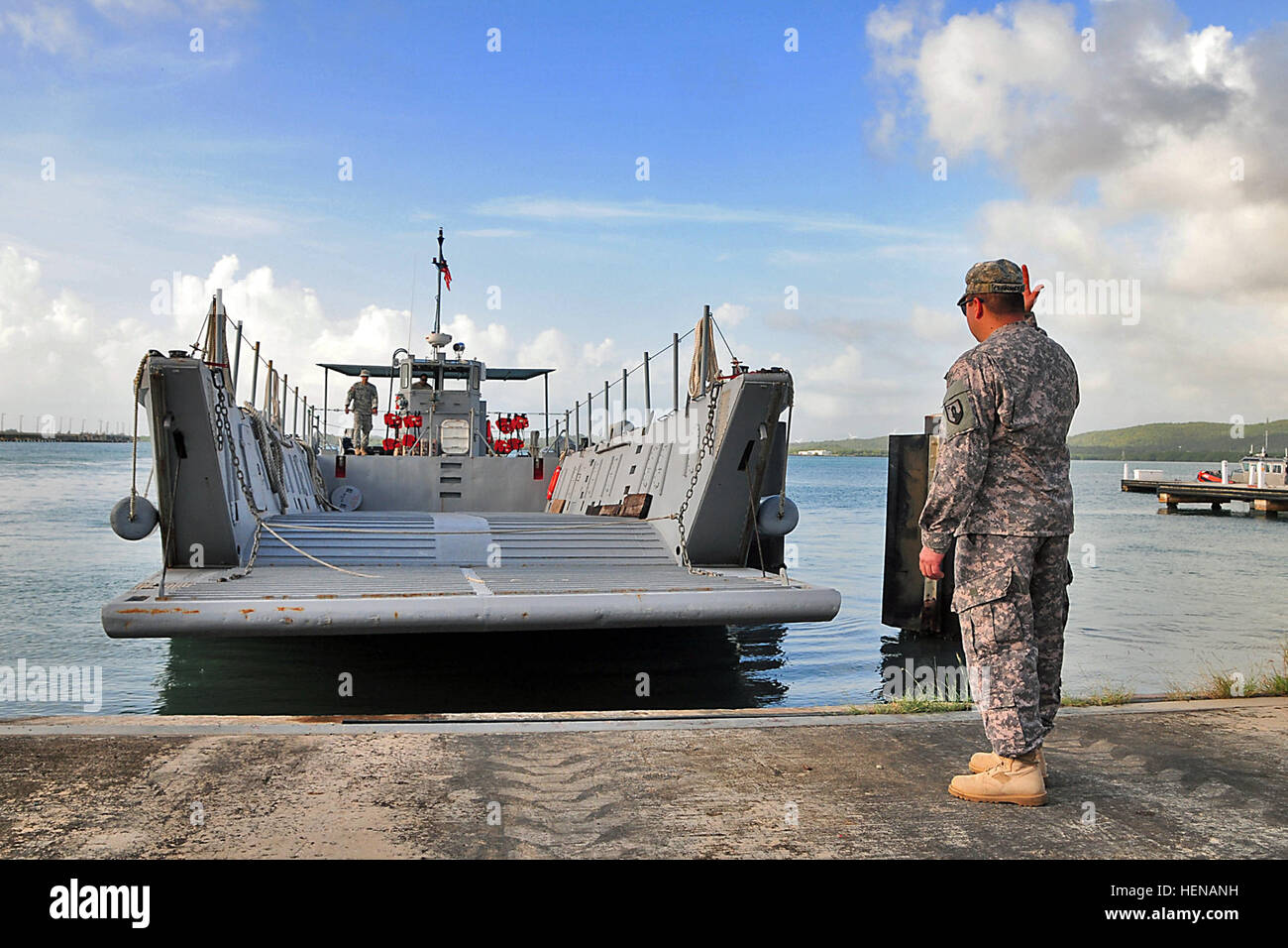 Puerto Rico Army National Guard Landing Craft Detachment provides hand ...