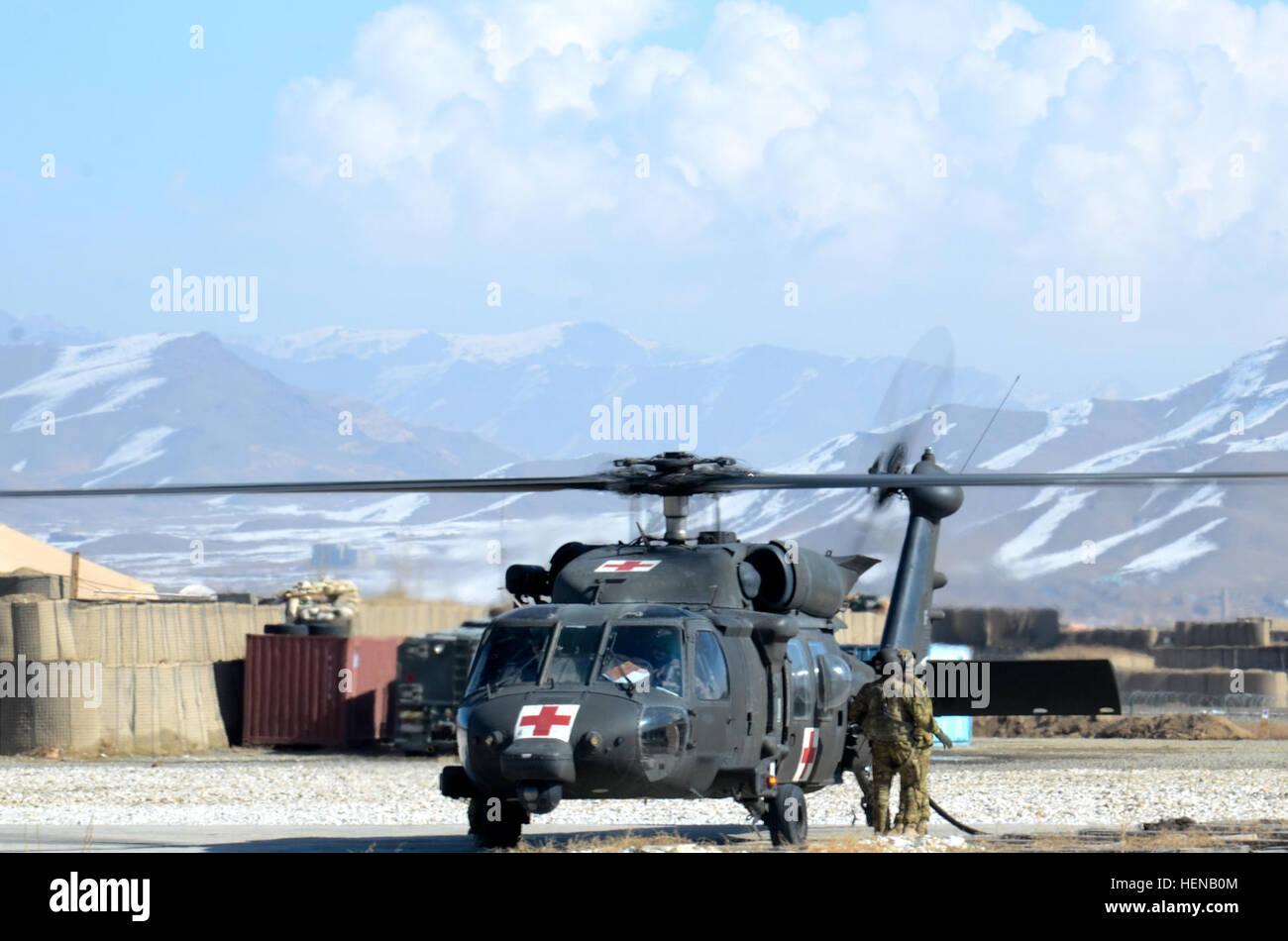 Soldiers with the 159th Combat Aviation Brigade, 101st Airborne ...