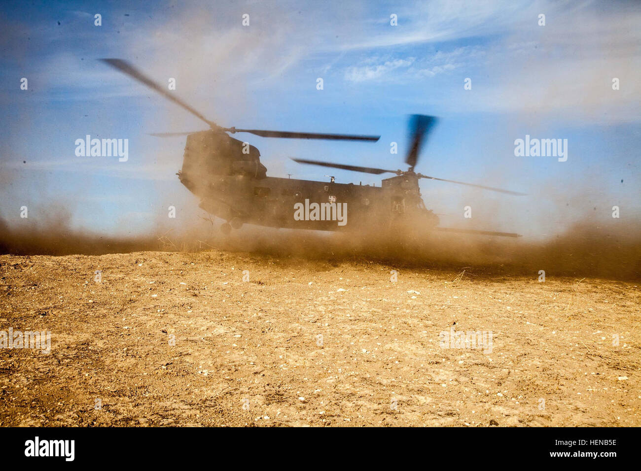 An MH-47 Chinook helicopter from the 160th Special Operations Aviation ...