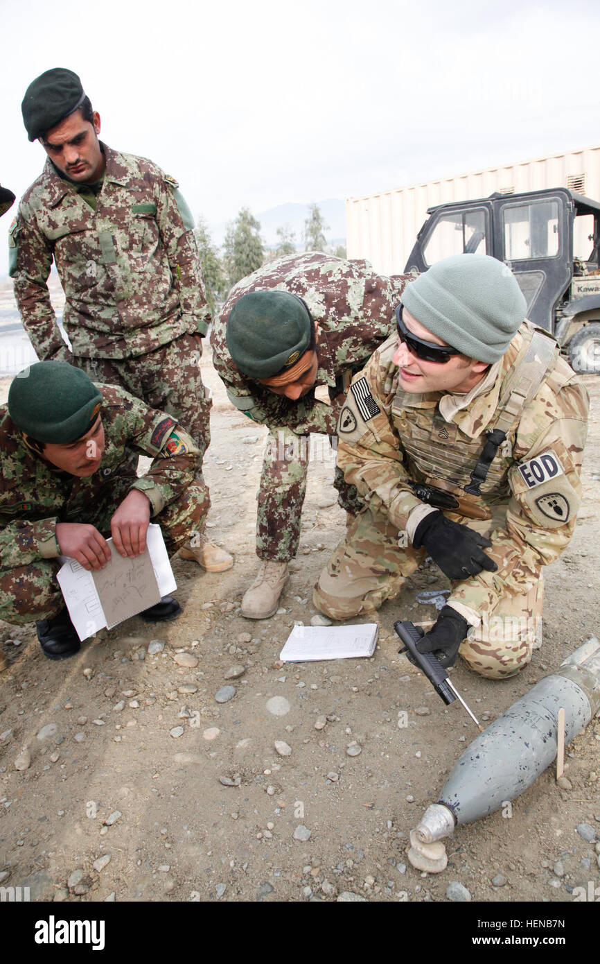 Afghan National Army soldiers receive Counter-IED training at Forward ...