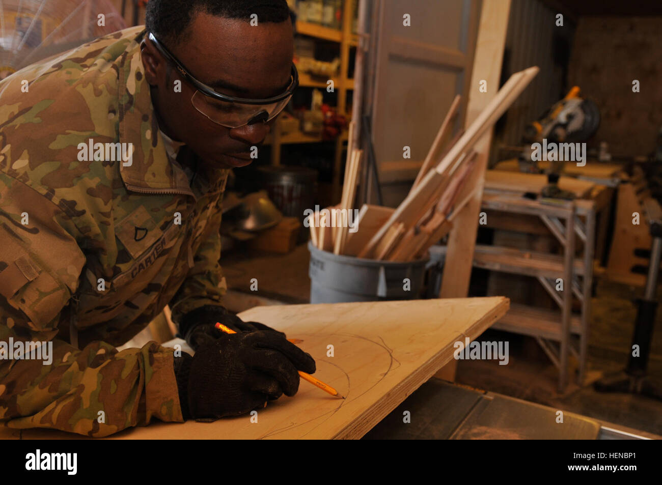 National carpentry team hi-res stock photography and images - Alamy