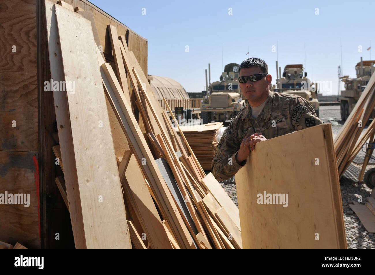 National carpentry team hi-res stock photography and images - Alamy