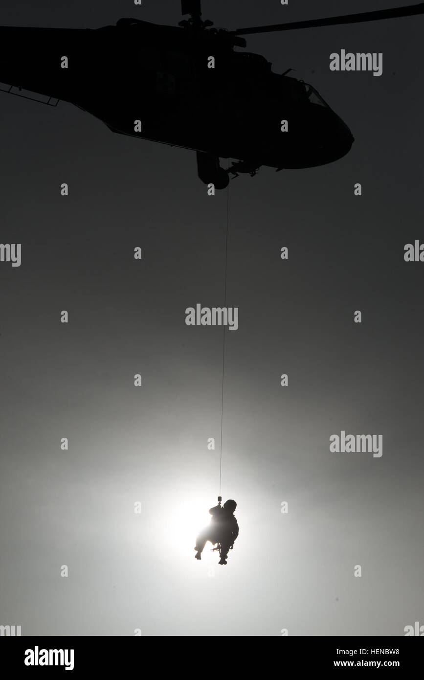 Jungle penetrator hoist hi-res stock photography and images - Alamy