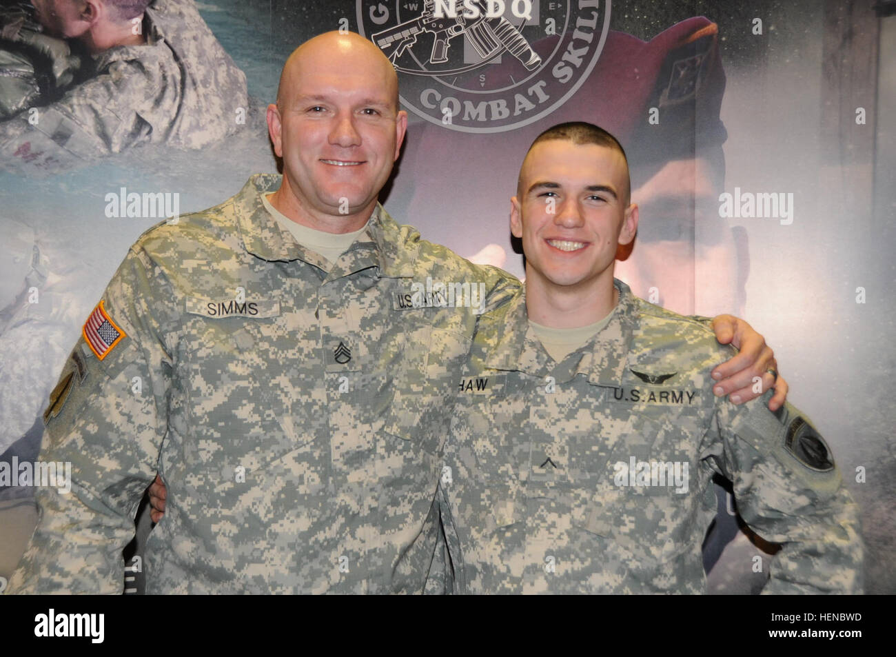 Enlisted green platoon combat skills hi-res stock photography and ...