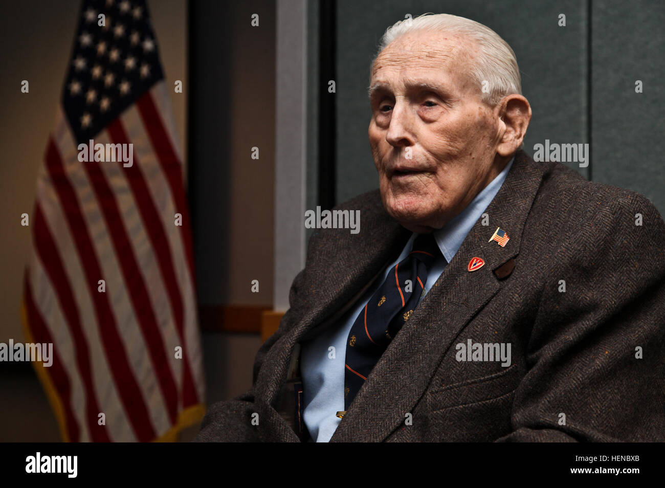 Retired U.S. Marine Maj. Norm Hatch speaks to the Soldiers of 55th ...
