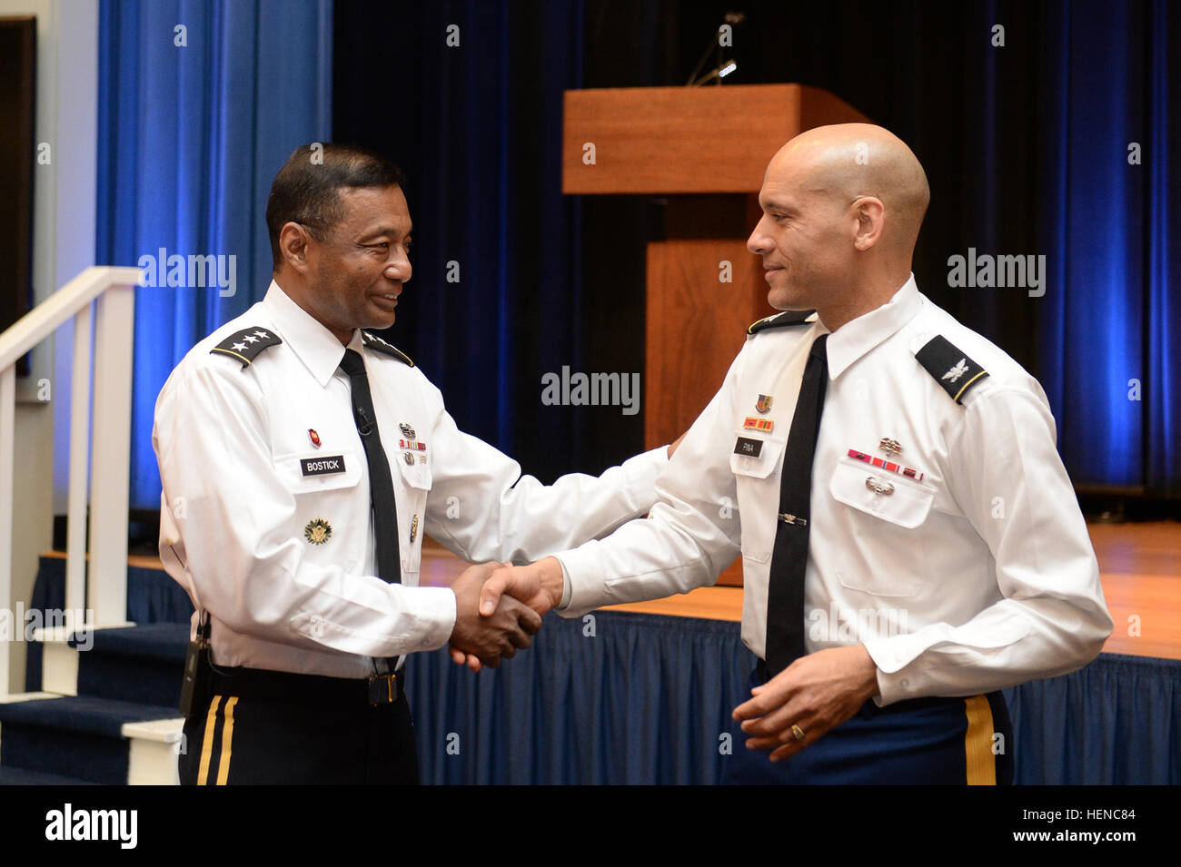 Left To Right Joe Thomas High Resolution Stock Photography and Images ...