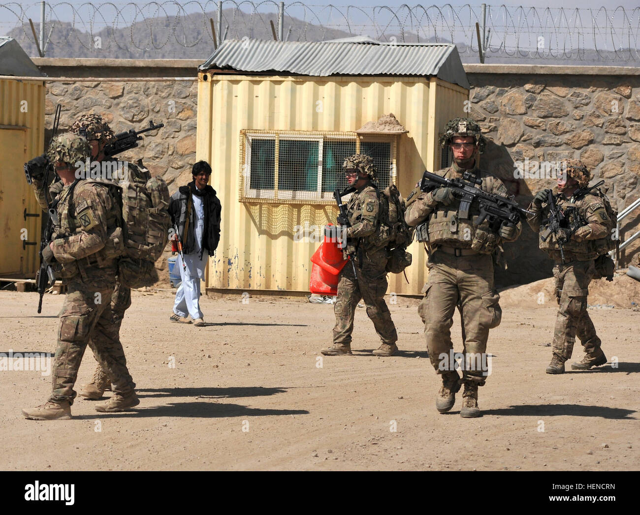 U.S. Soldiers with Bravo Troop, 3rd Squadron, 71st Cavalry Regiment ...