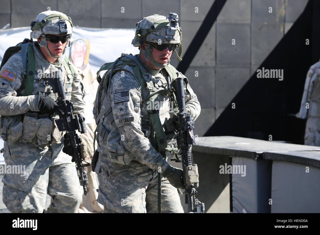 U.S. Army soldiers from 3rd Stryker Cavalry Regiment "Brave Rifles ...