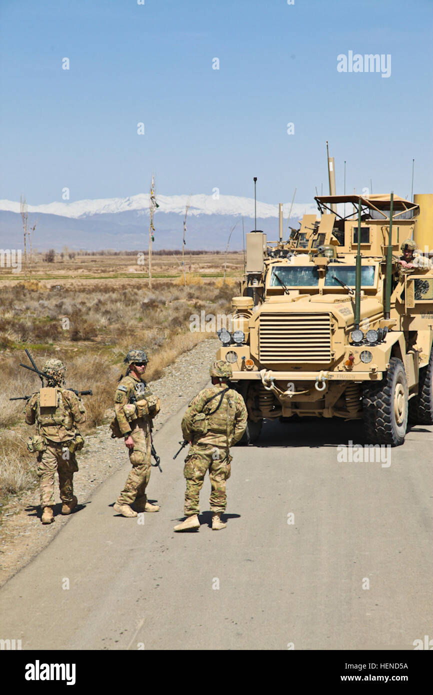 U.S. Soldiers with Alpha Company, Brigade Special Troops Battalion, 3rd ...