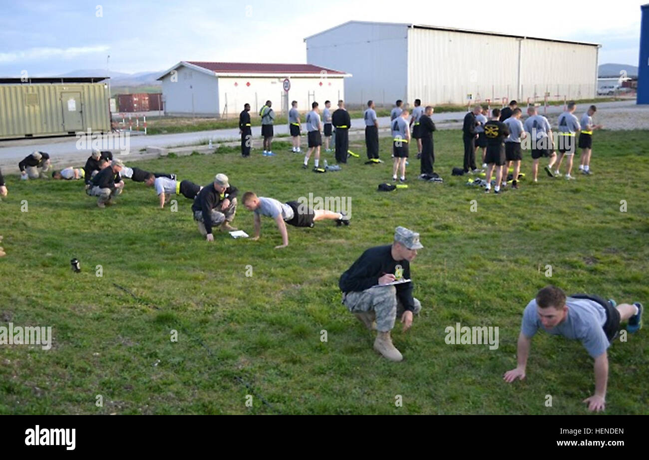 Soldiers of 2nd Battalion, 38th Cavalry Regiment perform push-ups ...