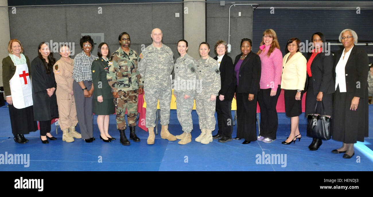Col. Nicholas Snelson, U.S. Army Alaska Aviation Task Force commander ...