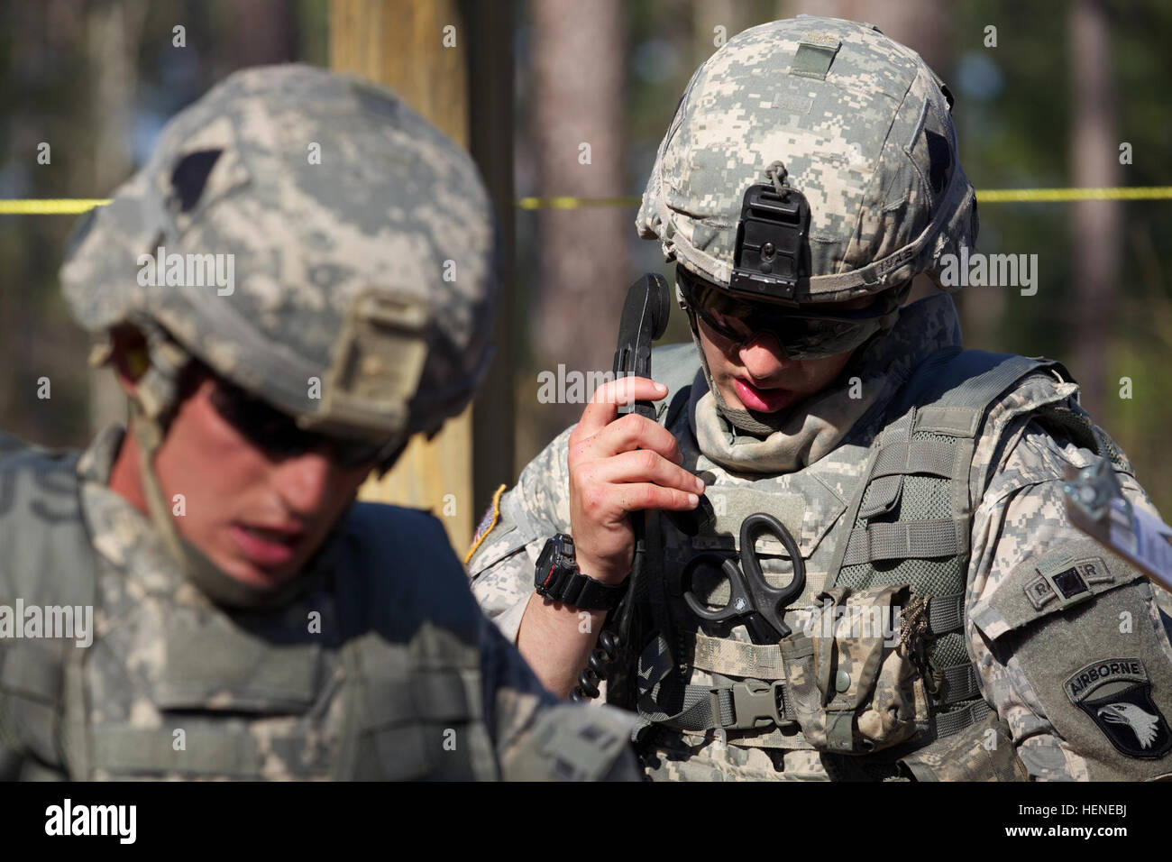 U.S. Army 1Lt. Jonathan Brege (left) and 1Lt. Jeffery Ivas (right ...