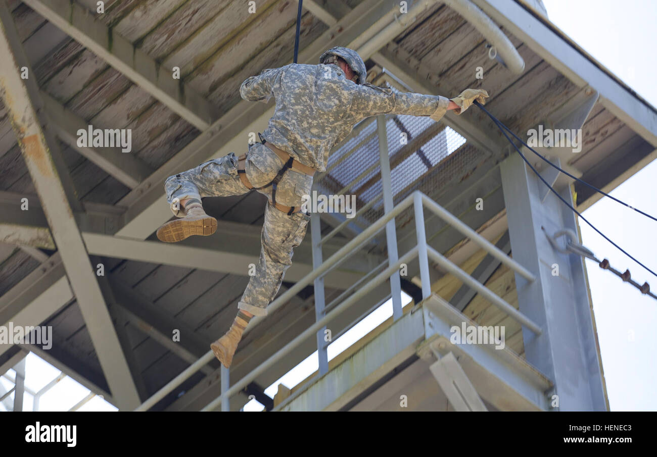 504th battlefield surveillance brigade hi-res stock photography and ...