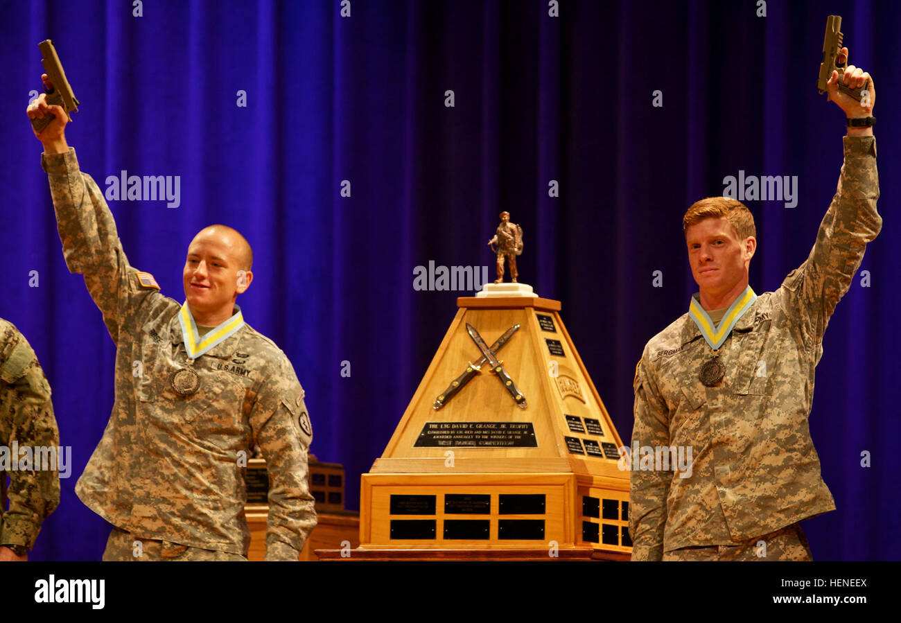 Best ranger graduation hi-res stock photography and images - Alamy