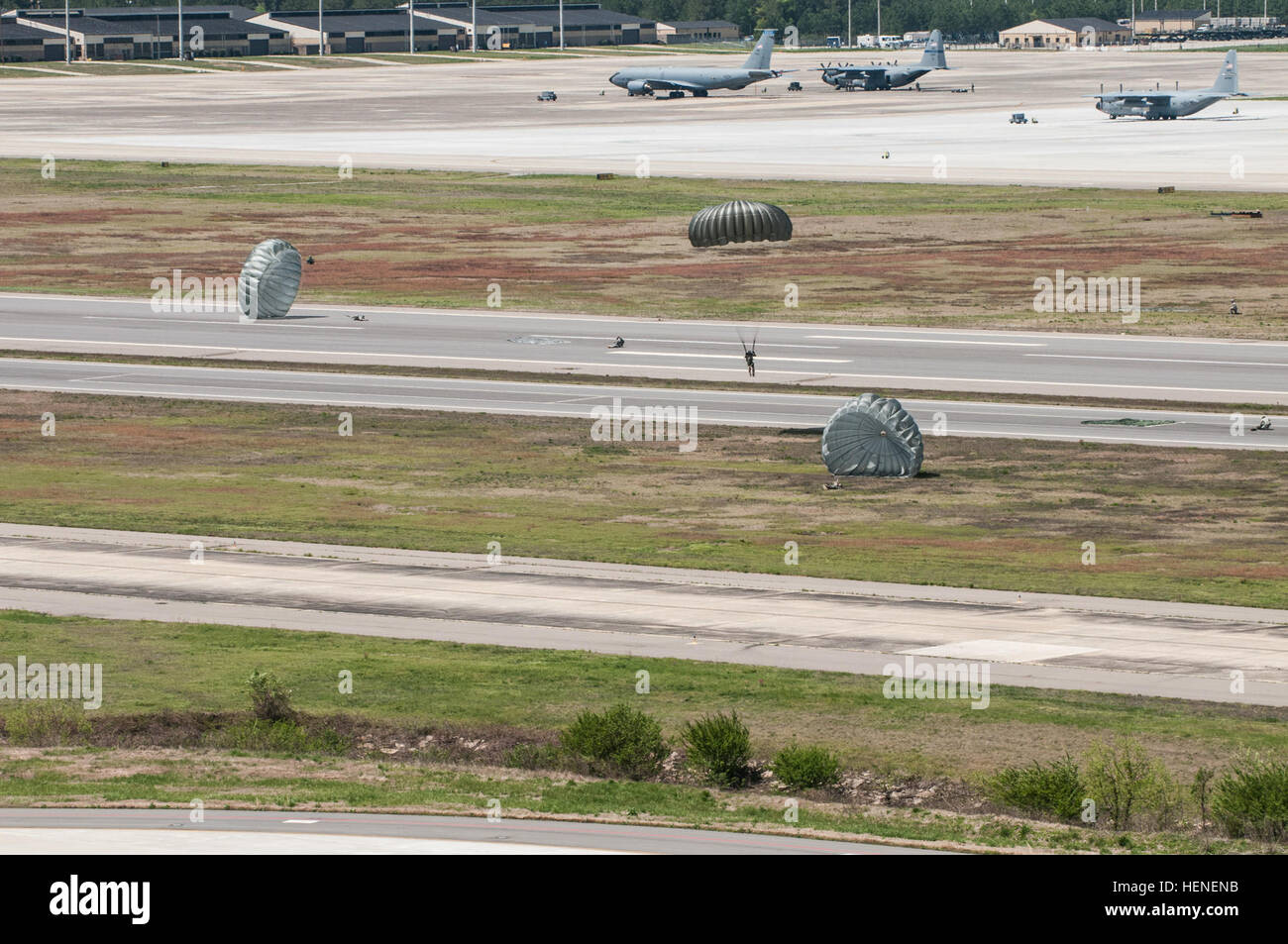 Paratroopers descend on Pope Army Airfield during a joint airborne ...