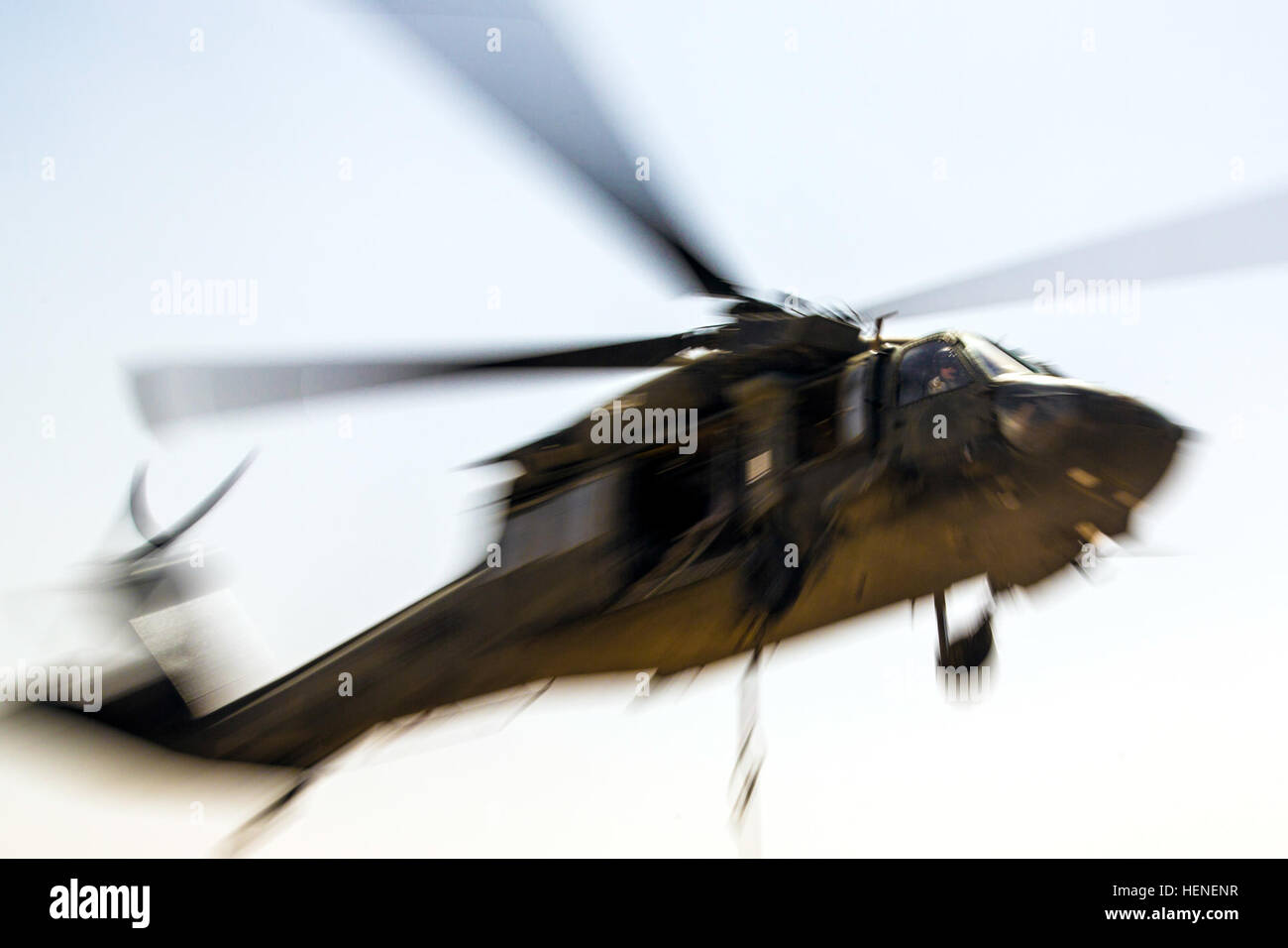 An UH-60 Black Hawk, 42nd Combat Aviation Brigade, New York Army ...