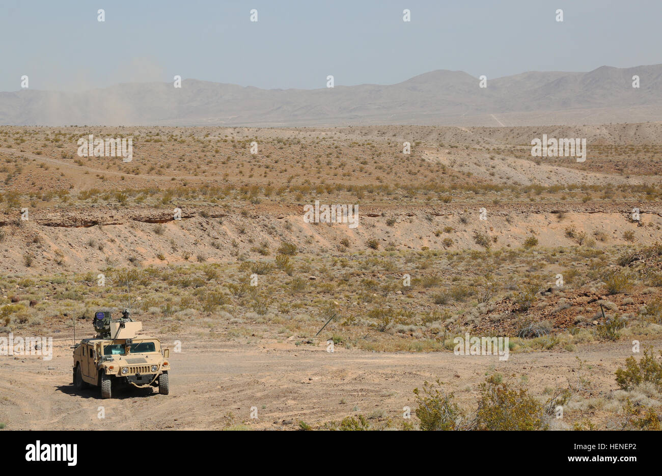 U.S. Army Soldiers from Apache Troop, 4th Squadron, 4th Cavalry ...