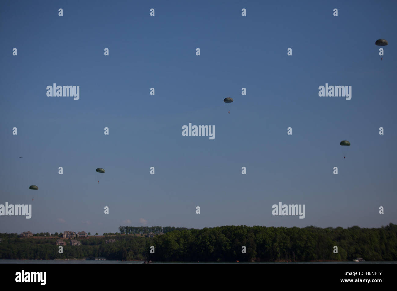 U.S. Army Rangers from 5th Ranger Training Battalion (RTB), 75th Ranger ...