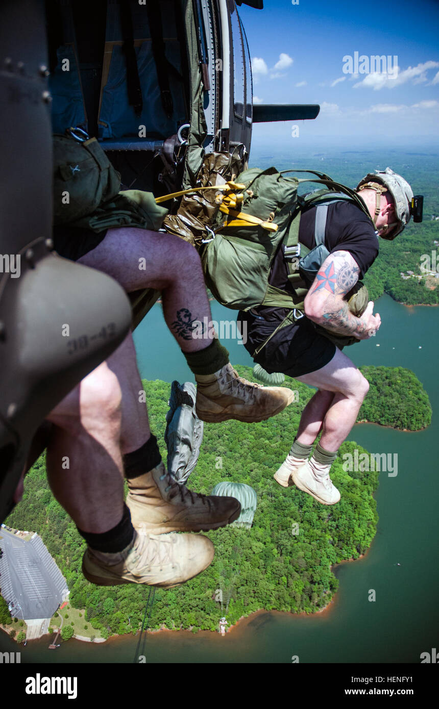 U.S. Army Rangers, 5th Ranger Training Battalion, jump from UH-60 Black ...