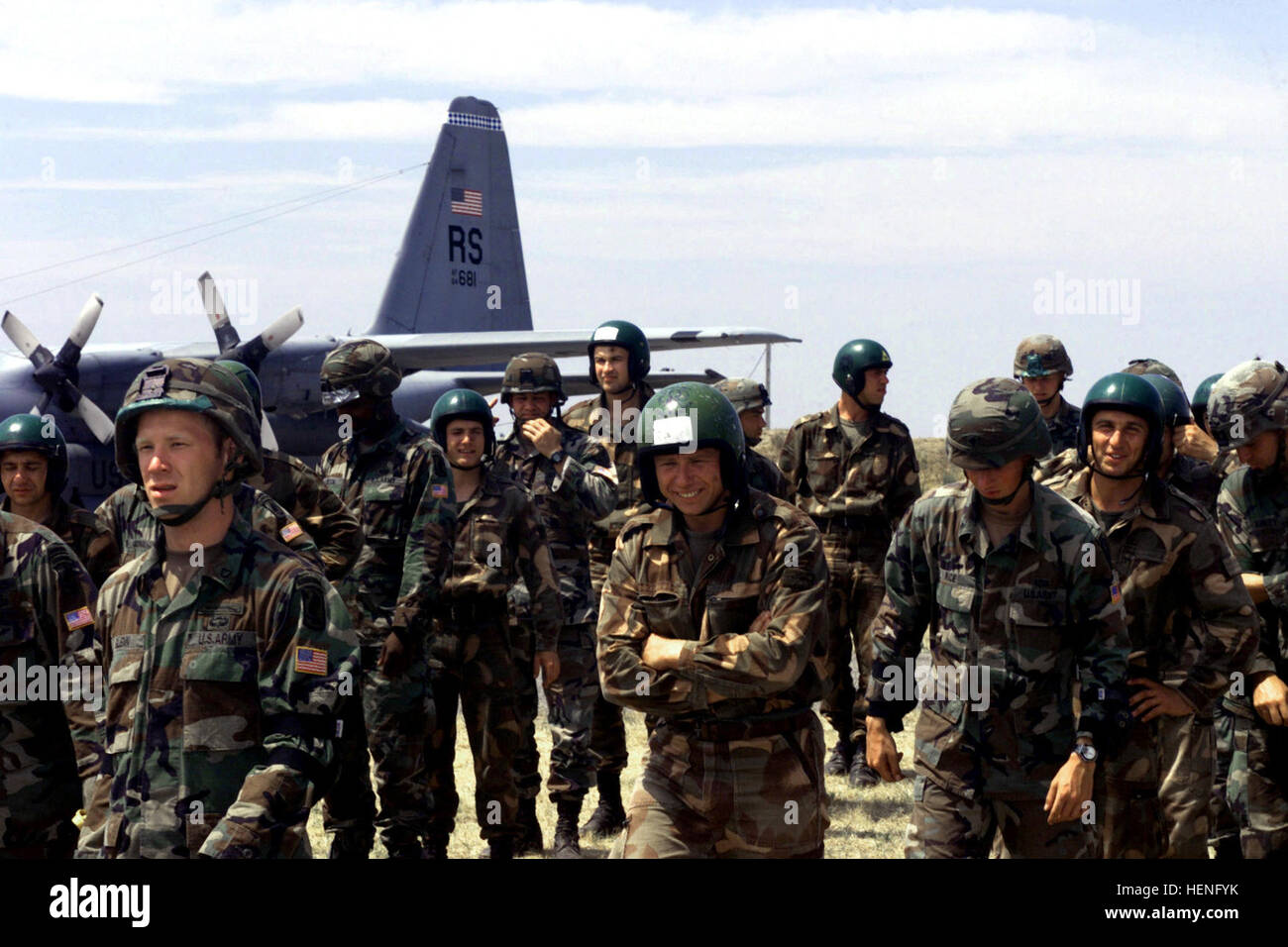 US Army members of SETAF (Southern European Task Force) and the ...