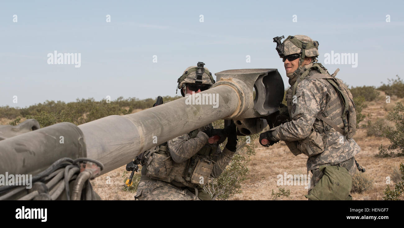 FORT IRWIN, Calif. – U.S. Army Soldiers, assigned to Charlie Troop, 2nd ...