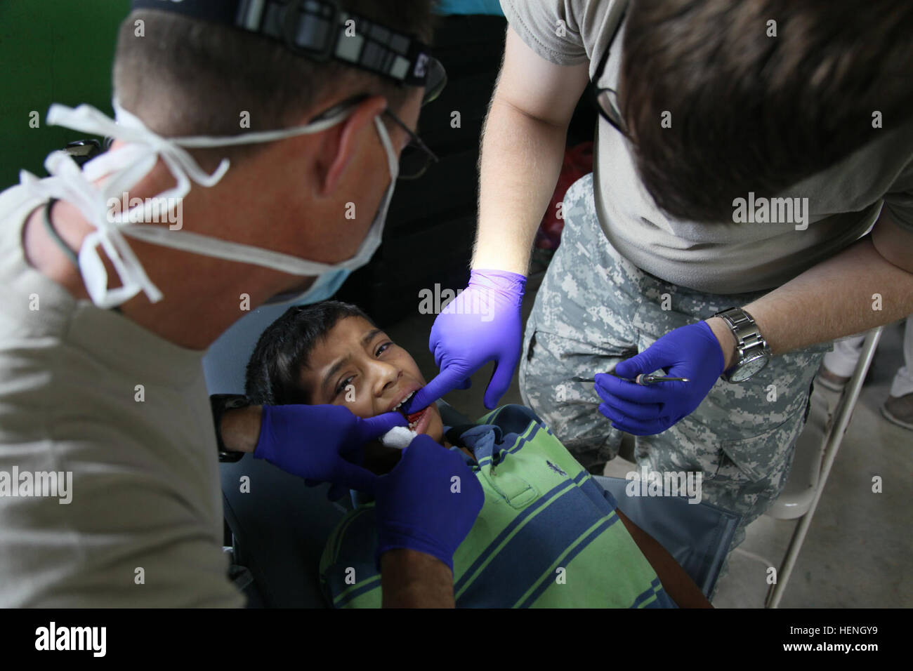 U.S. Army Col. Brad Kohl, of the Medical Detachment, Arizona National ...