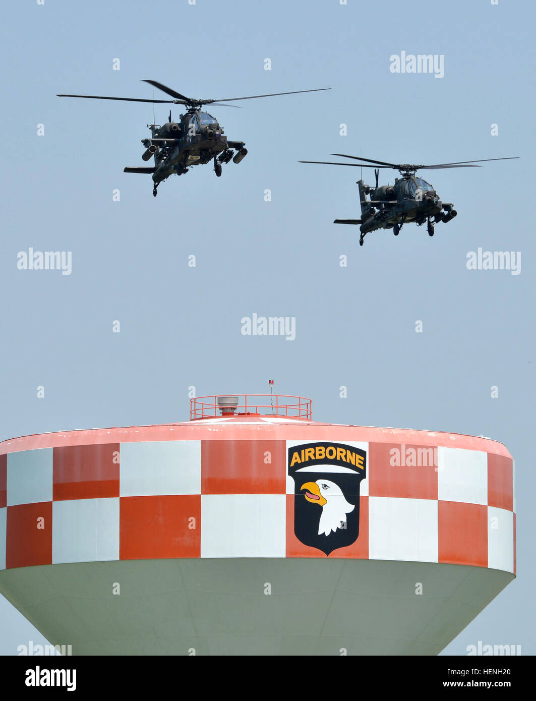 Two U.S. Army AH-64 Apache Longbow helicopters assigned to the 101st ...