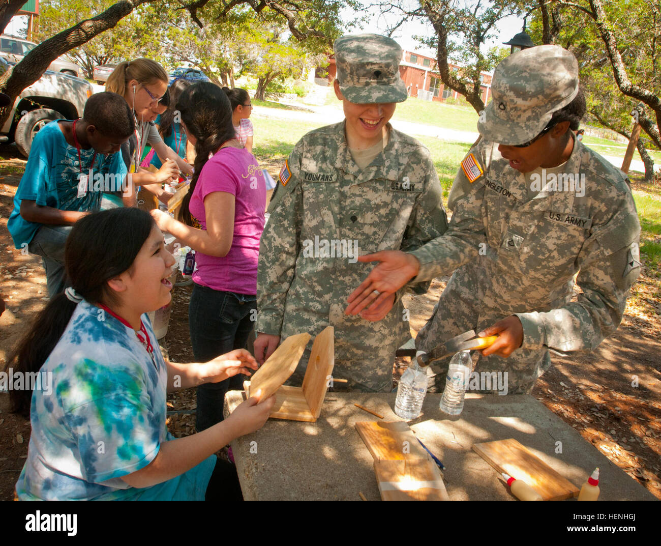 U.S. Army Spc. Holly Youmans (center), who is from Richmond, Virginia ...