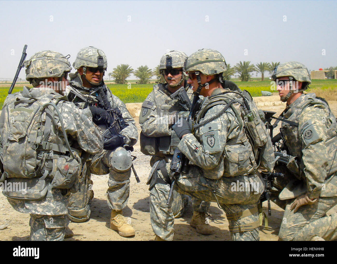 Leaders of Company B, 1st Battalion, 21st Infantry Regiment "Gimlet ...