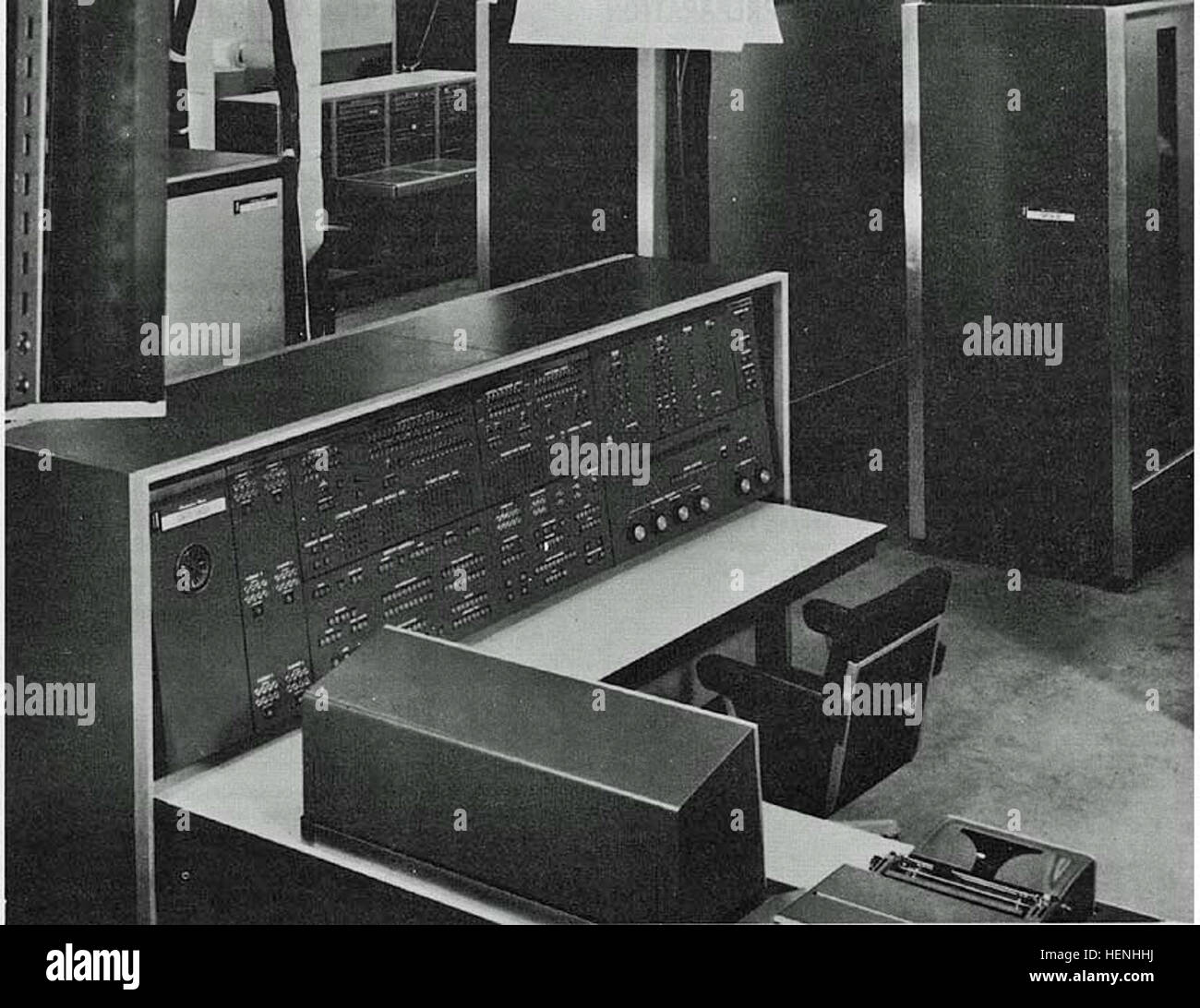 The UNIVAC LARC-BRL61-0959 was an early computing system used by the ...