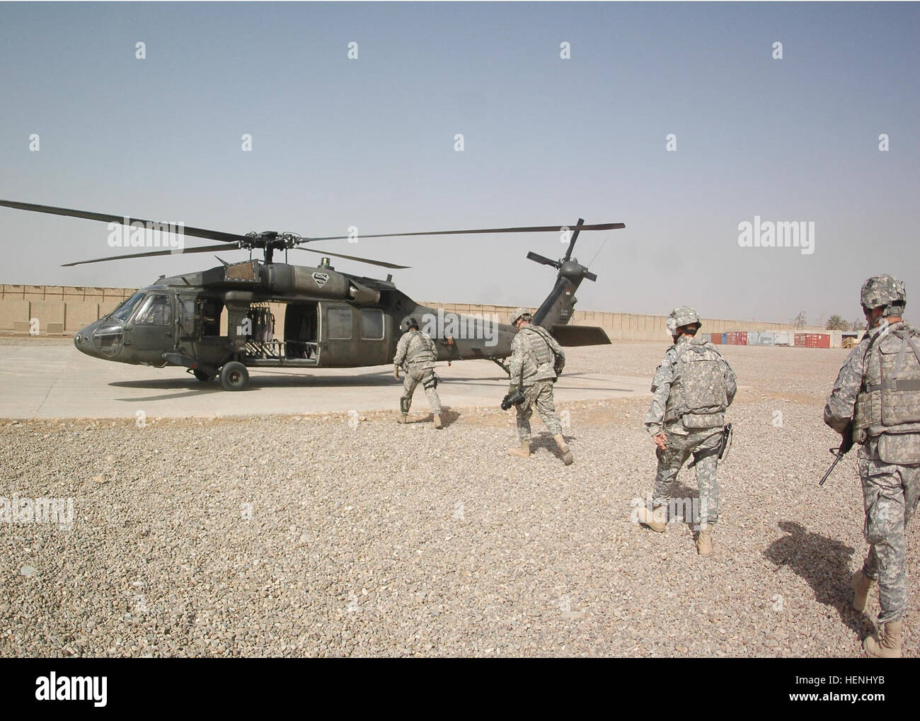 BAGHDAD - Soldiers with the 4th Infantry Brigade Combat Team, 1st ...