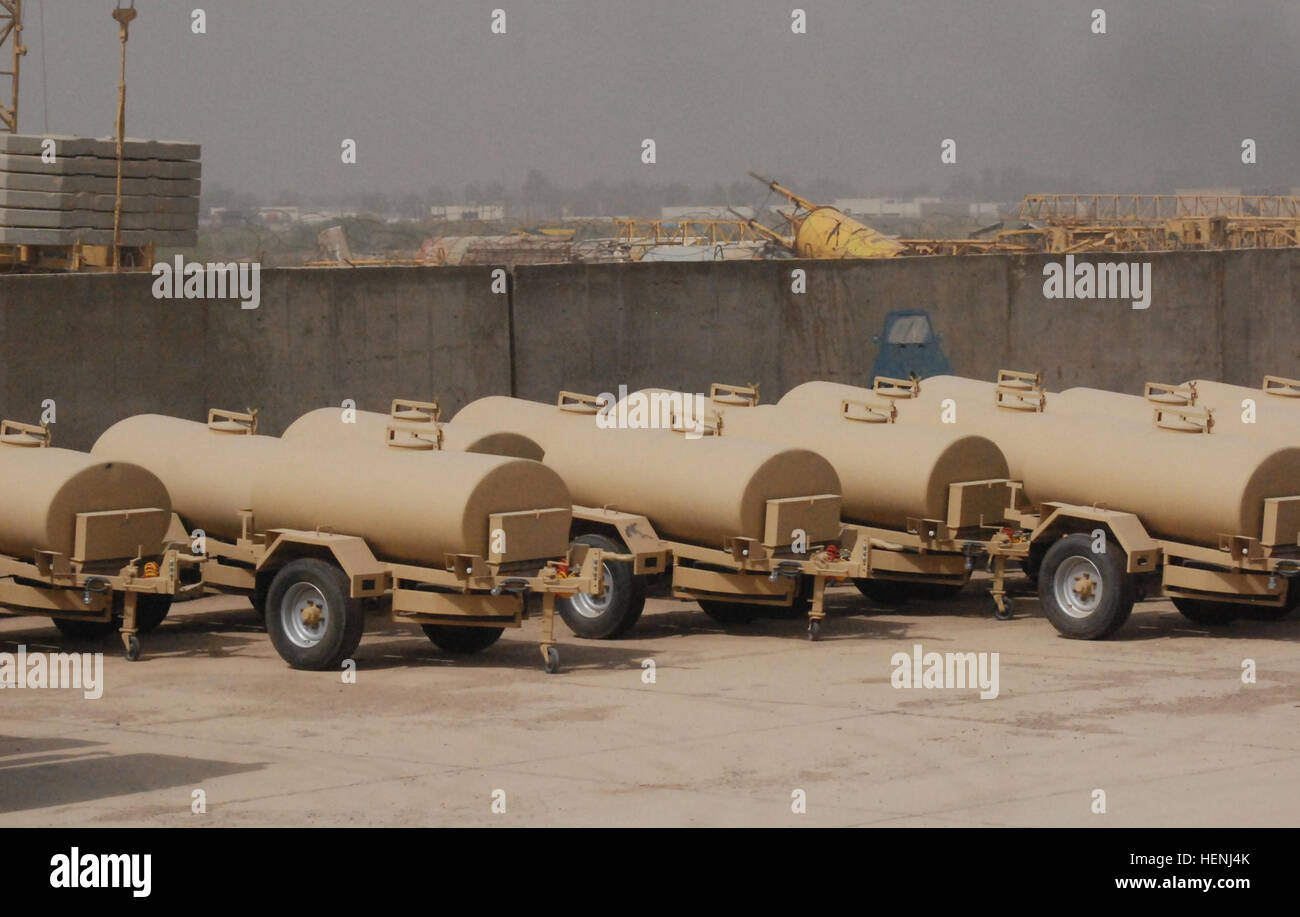 Iraqi ministry of defence hi-res stock photography and images - Alamy