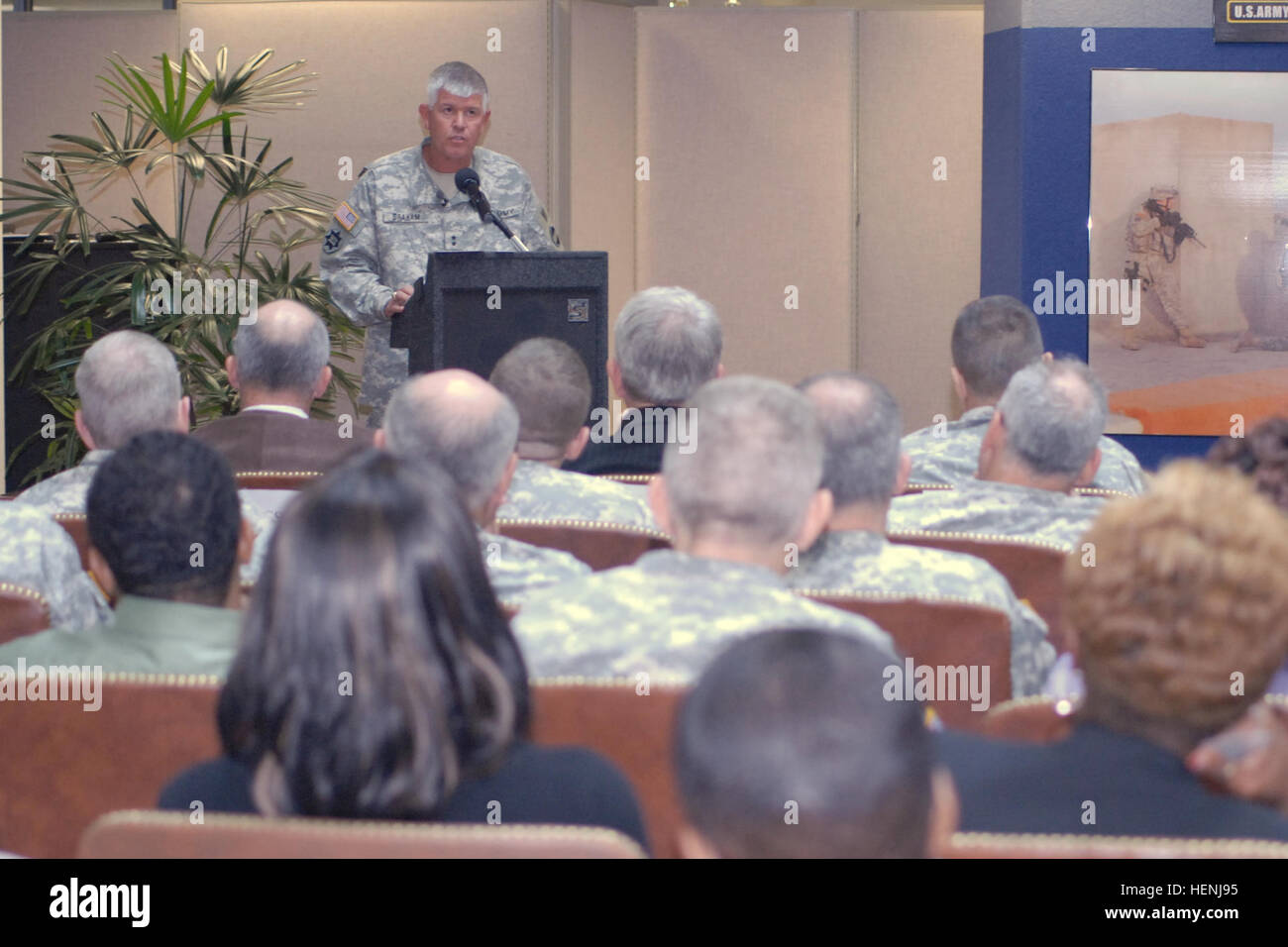 US Army 52250 Maj. Gen. Graham shares story of tragedy Stock Photo - Alamy