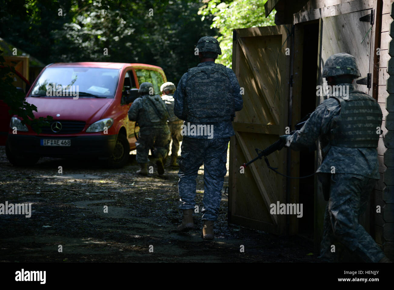 U.S. Soldiers of Allied North Battalion (AFNORTH), U.S. Army North ...