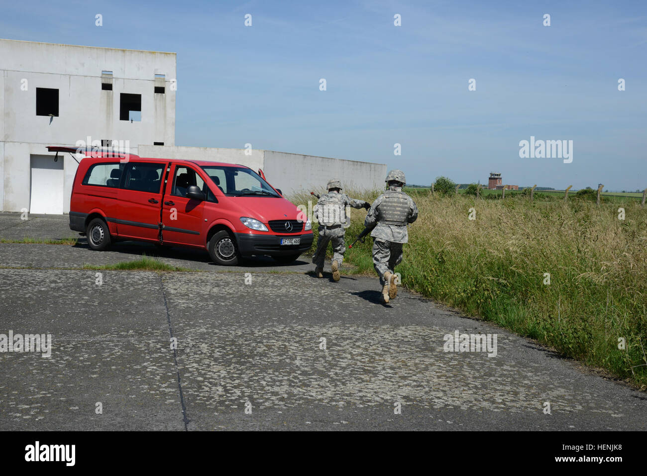 U.S. Soldiers of Allied North Battalion (AFNORTH), U.S. Army North ...