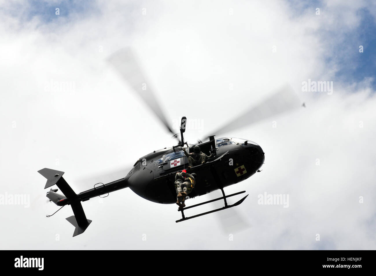 A Soldier with the North Carolina National Guard's 105th Military ...