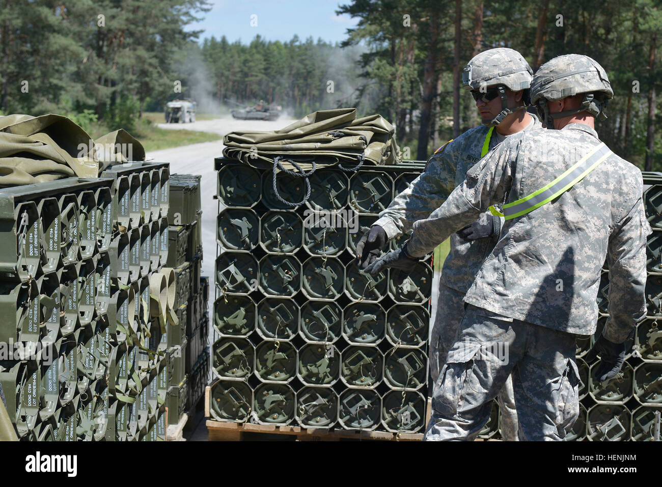 Tank rounds hi-res stock photography and images - Alamy