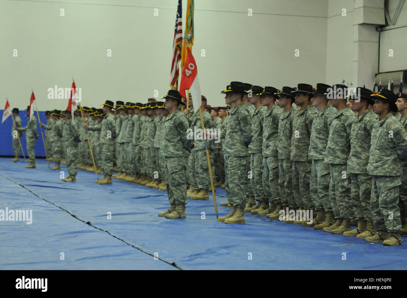 Paratroopers with the 1st Squadron, 40th Cavalry Regiment, 4th Infantry ...